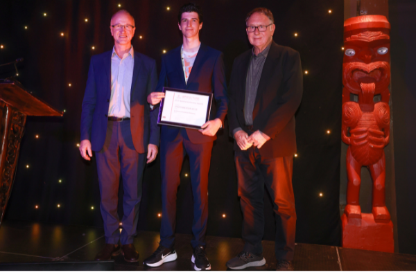 News – Apiculture New Zealand